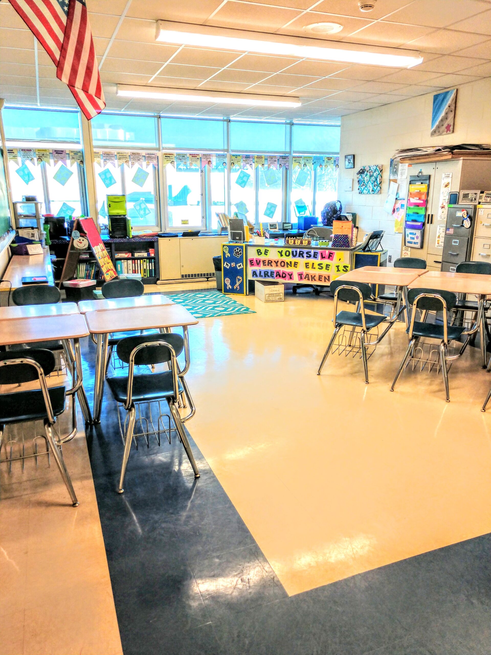 Science Classroom Management Strategies for Labs grade 6 7 8